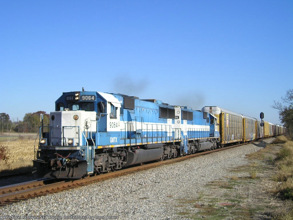 GMTX 9064 On NS 288 Westbound